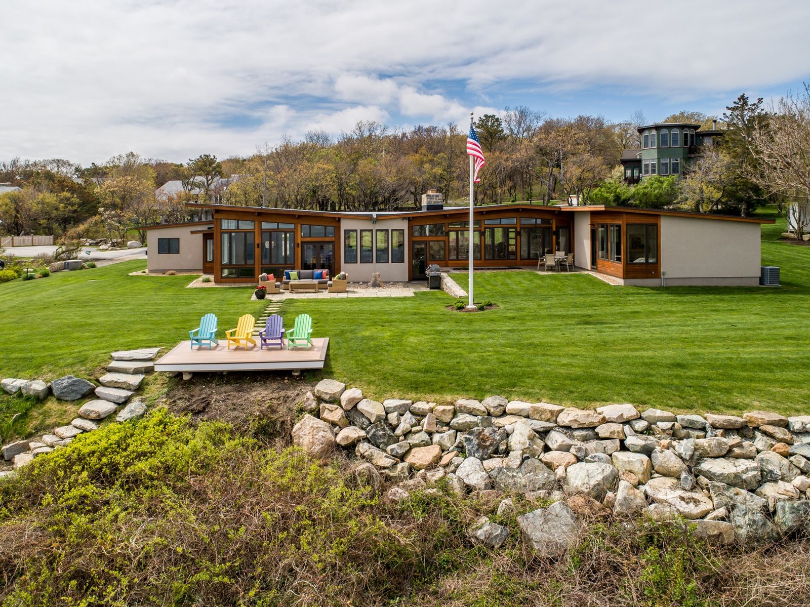 Lucía Lighting & Design