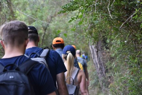 10 Key Benefits of Company Retreats to Boost Business
