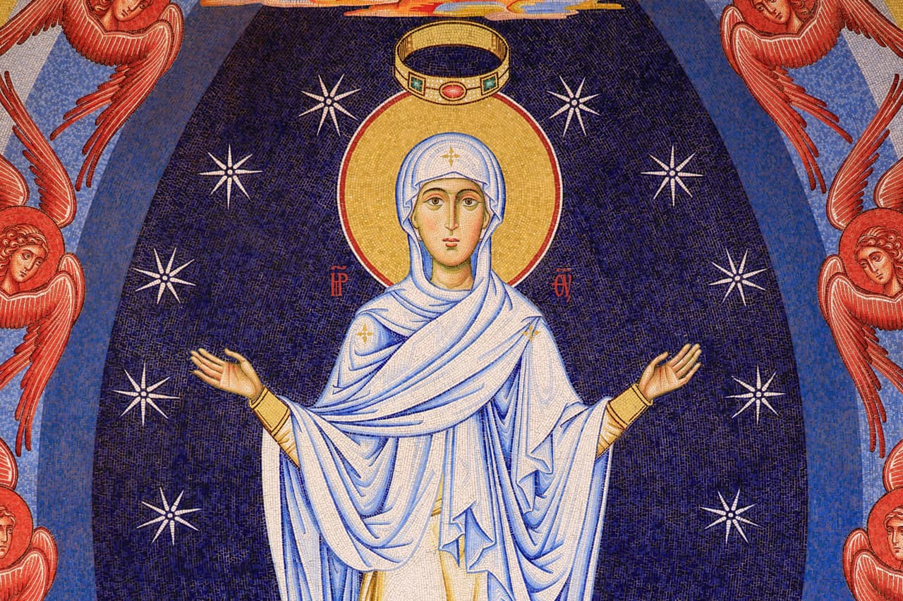 Five Things the Church Teaches About Mary