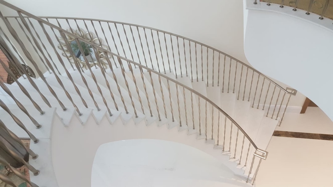 Timeless Tube – Unique shaped metal tube profiles