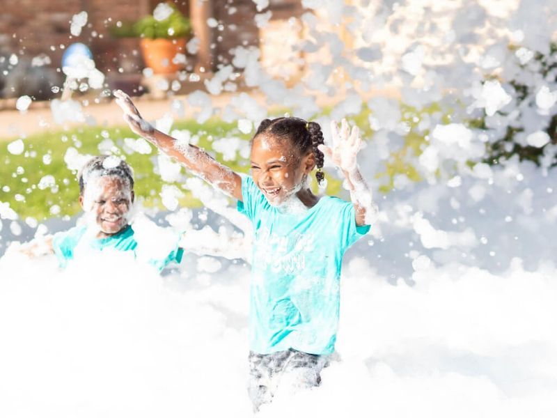 25 Totally Unique Birthday Party Ideas For 10-Year-Olds | Kidtastic Bubbles