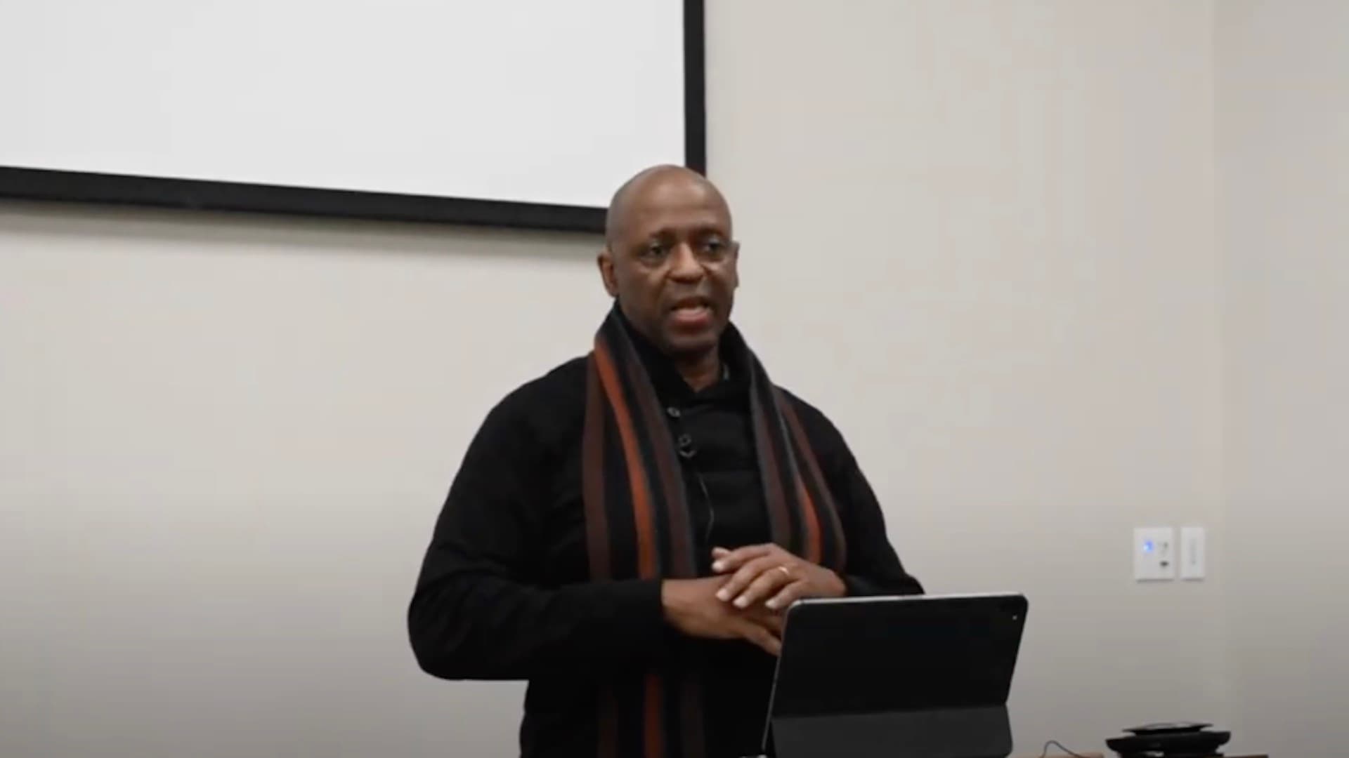 Do Business | Rufus Smith | The Center - Memphis