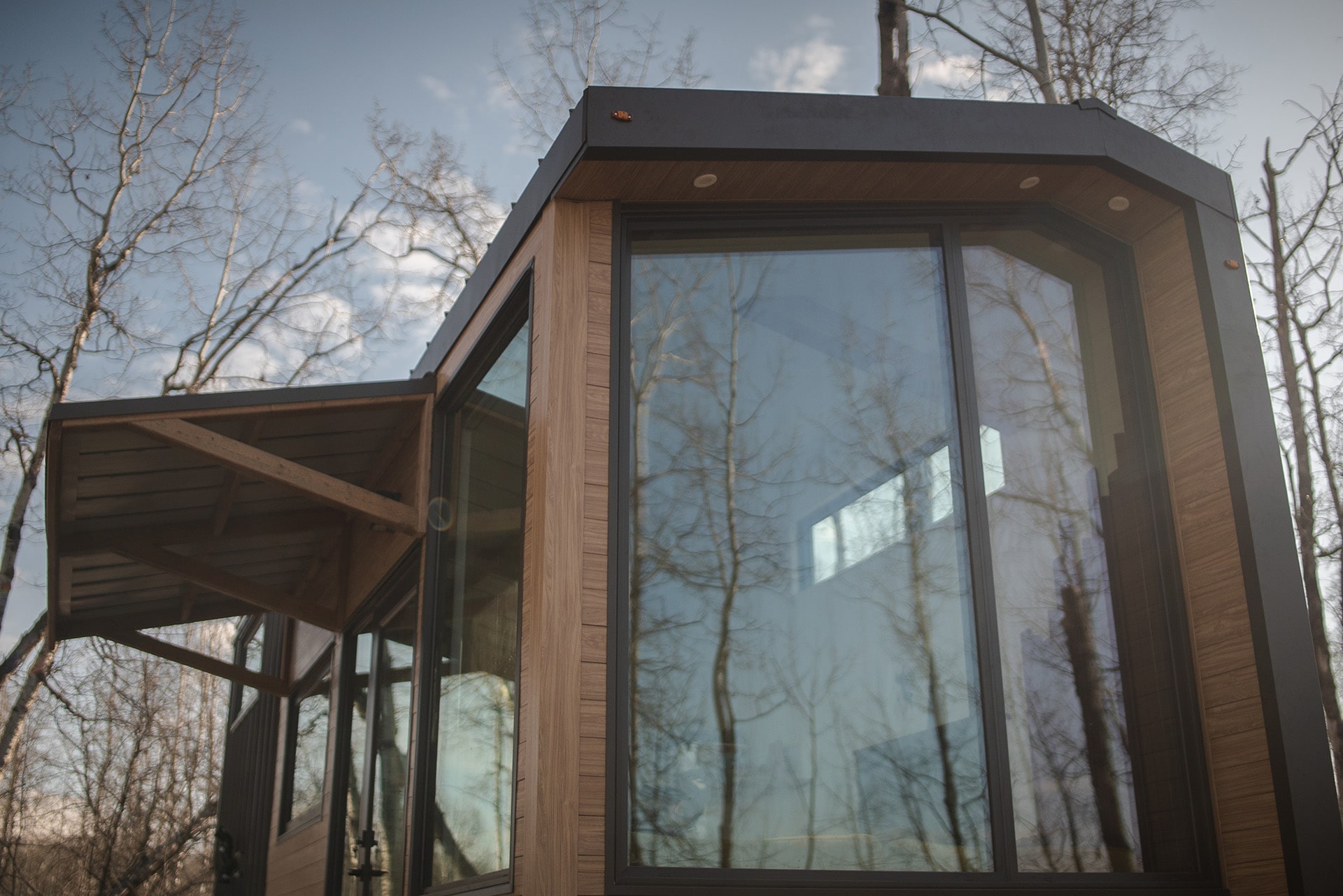 Aqua Luxury Tiny Home | Refuge Bay