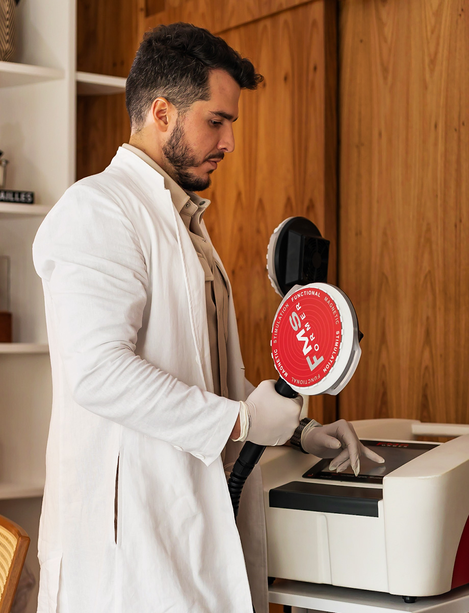 Tesla Former | Tratamentos | Victor Bechara - Dermatologia