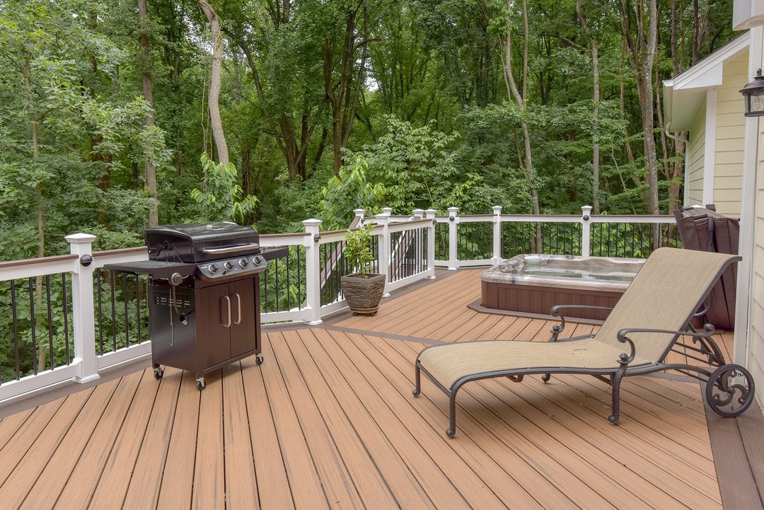 Custom Deck Builder of Northern VA | Steadfast Construction