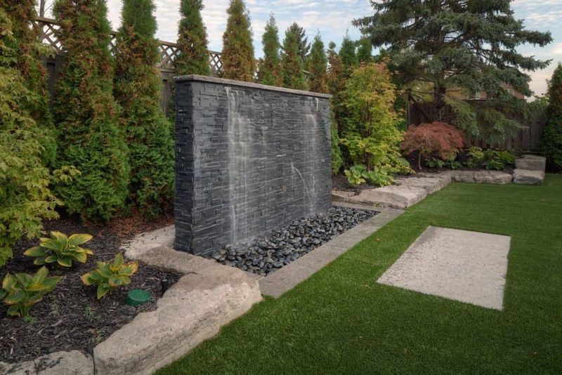Different Types Of Landscaping Stones: How To Pick The Right One For ...