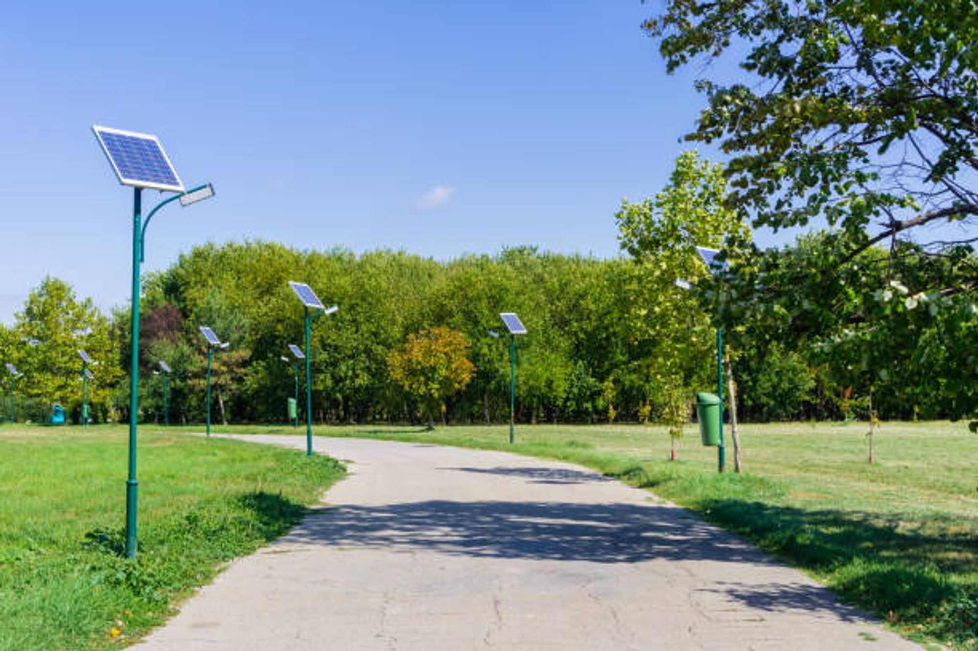 Solar Lamp Post: Most Comprehensive Buying Guide