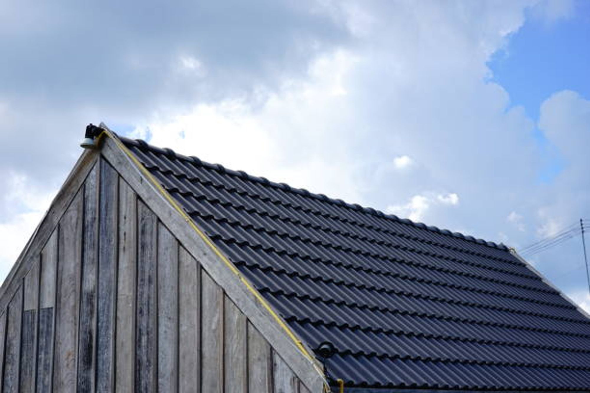 What Is Rubber Roofing? - The Complete Buying Guide