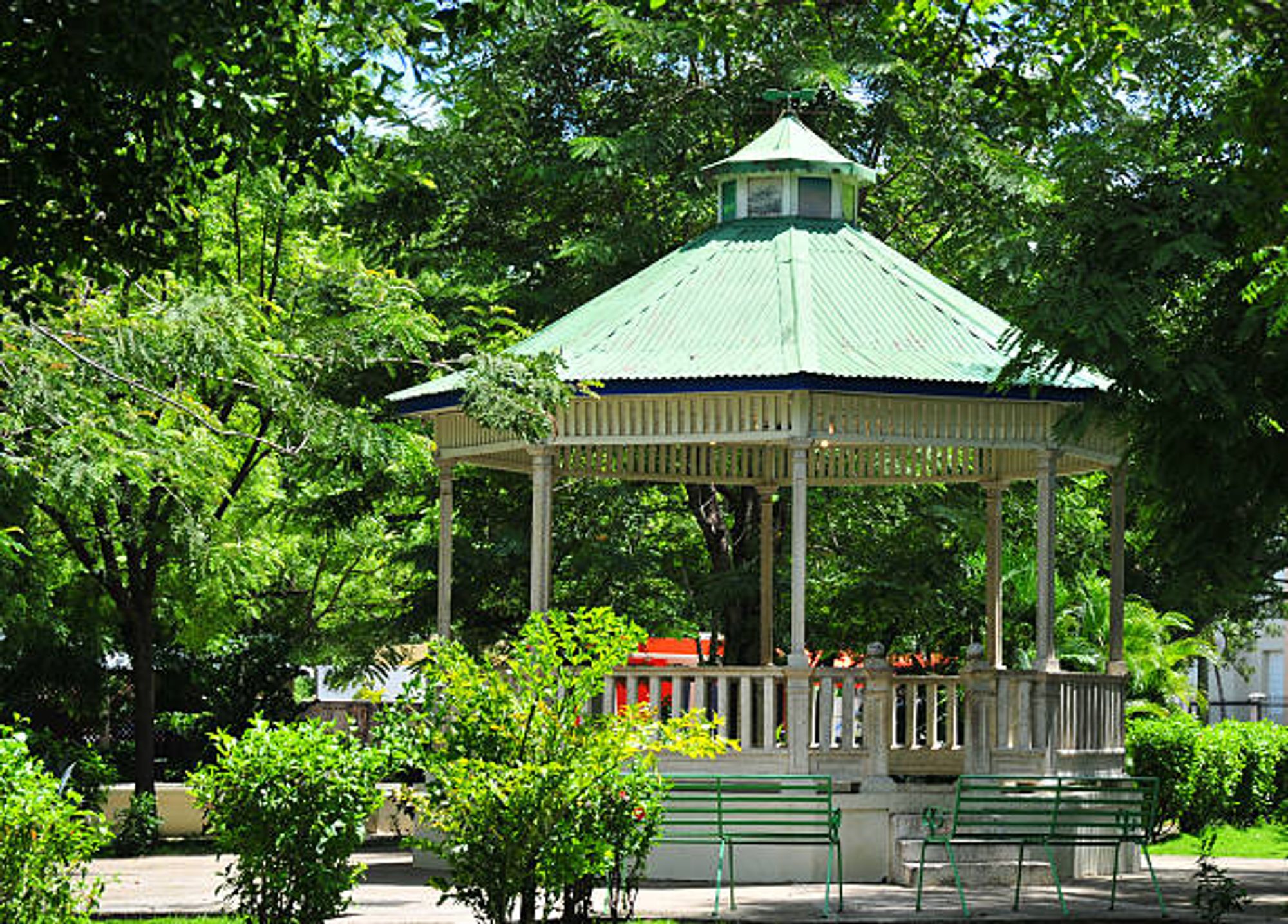 How to Build A Permanent Gazebo - Step By Step Guide