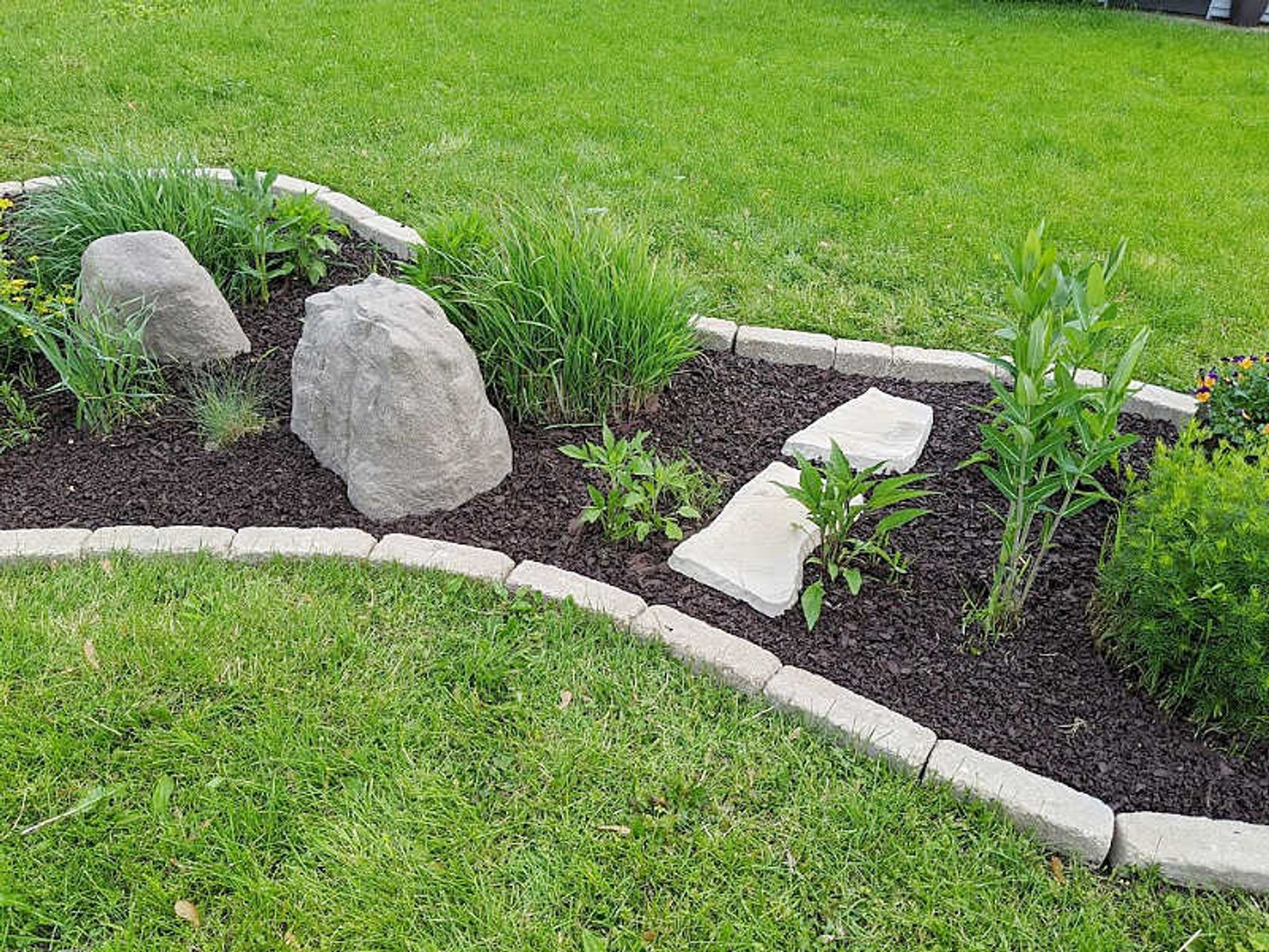 How To Create A Low Maintenance Front Yard Landscaping