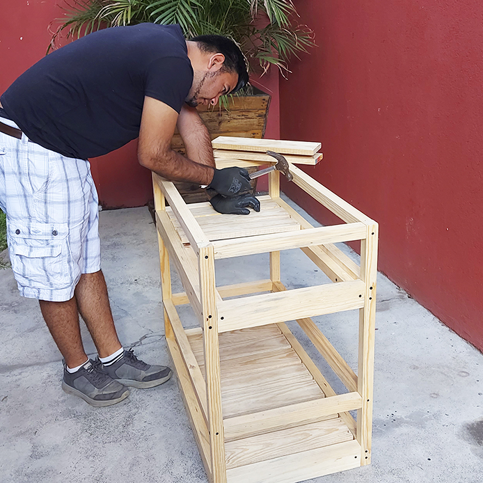 How to Build a Wooden Utility Cart