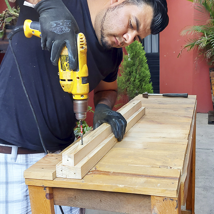 How to Build a Wooden Utility Cart