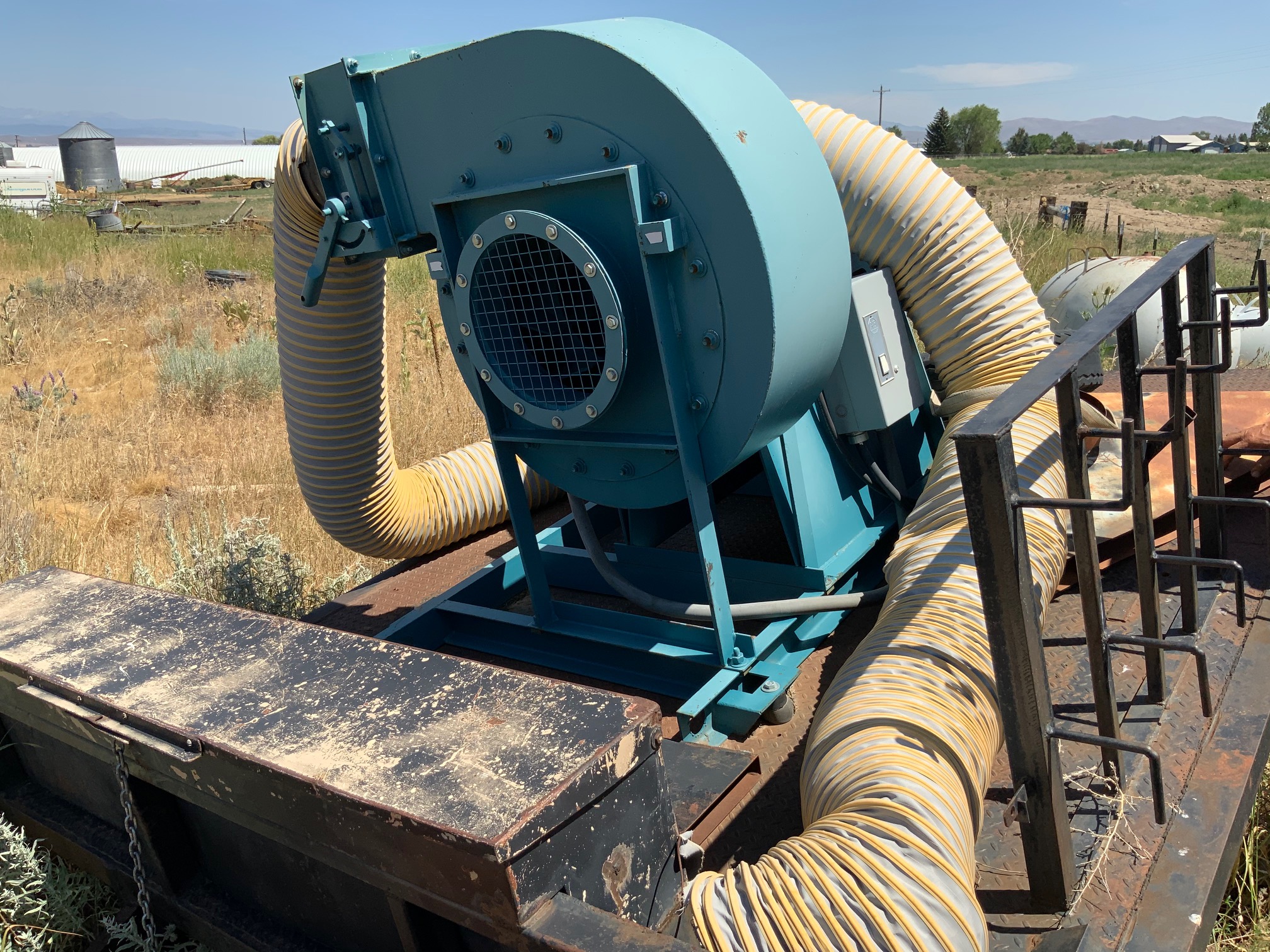 Blower 15hp & Trailer