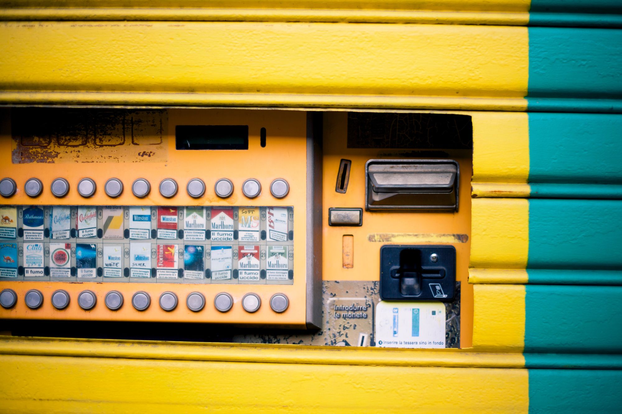 Cigarette Vending Machine: Get Started Legally in the United States ...