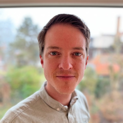 PlasPraat | Wie is PlasPraat?