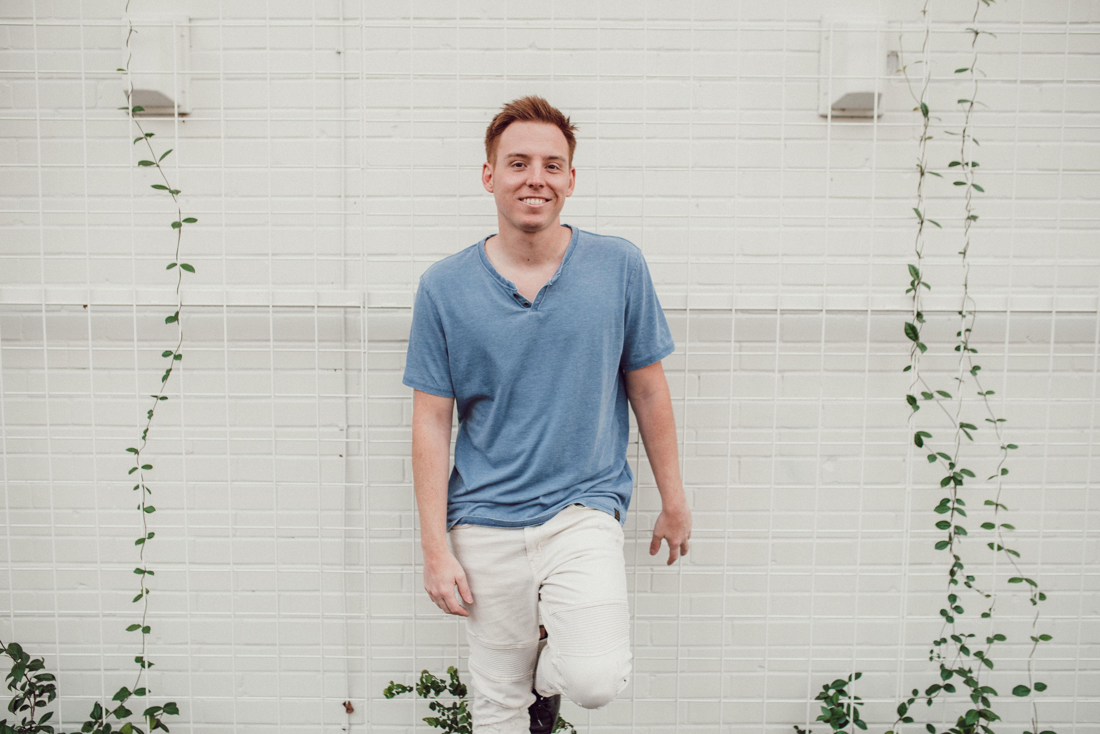 Alex Negrete - Past Life Regression Hypnosis & QHHT