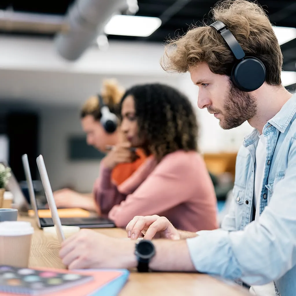 EngageTech: Sales Intelligence Software and Outsourced & Managed SDR Services