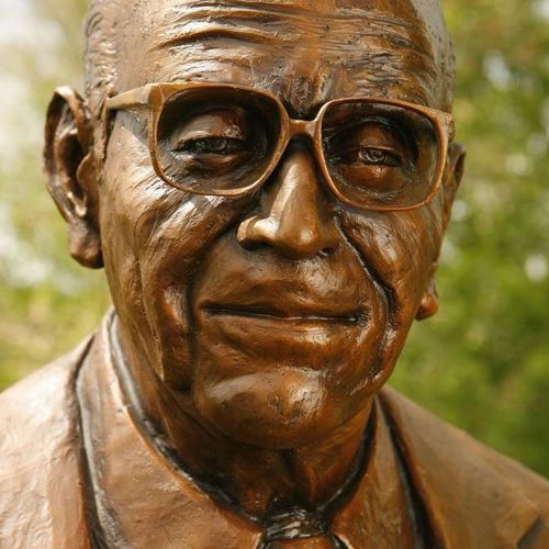 Gallery | Big Statues