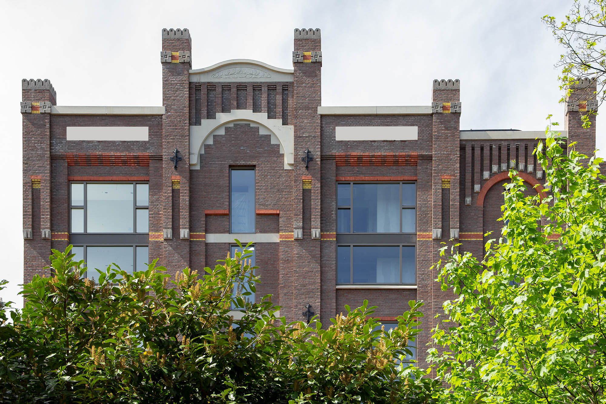 SYNRG - We shape the future