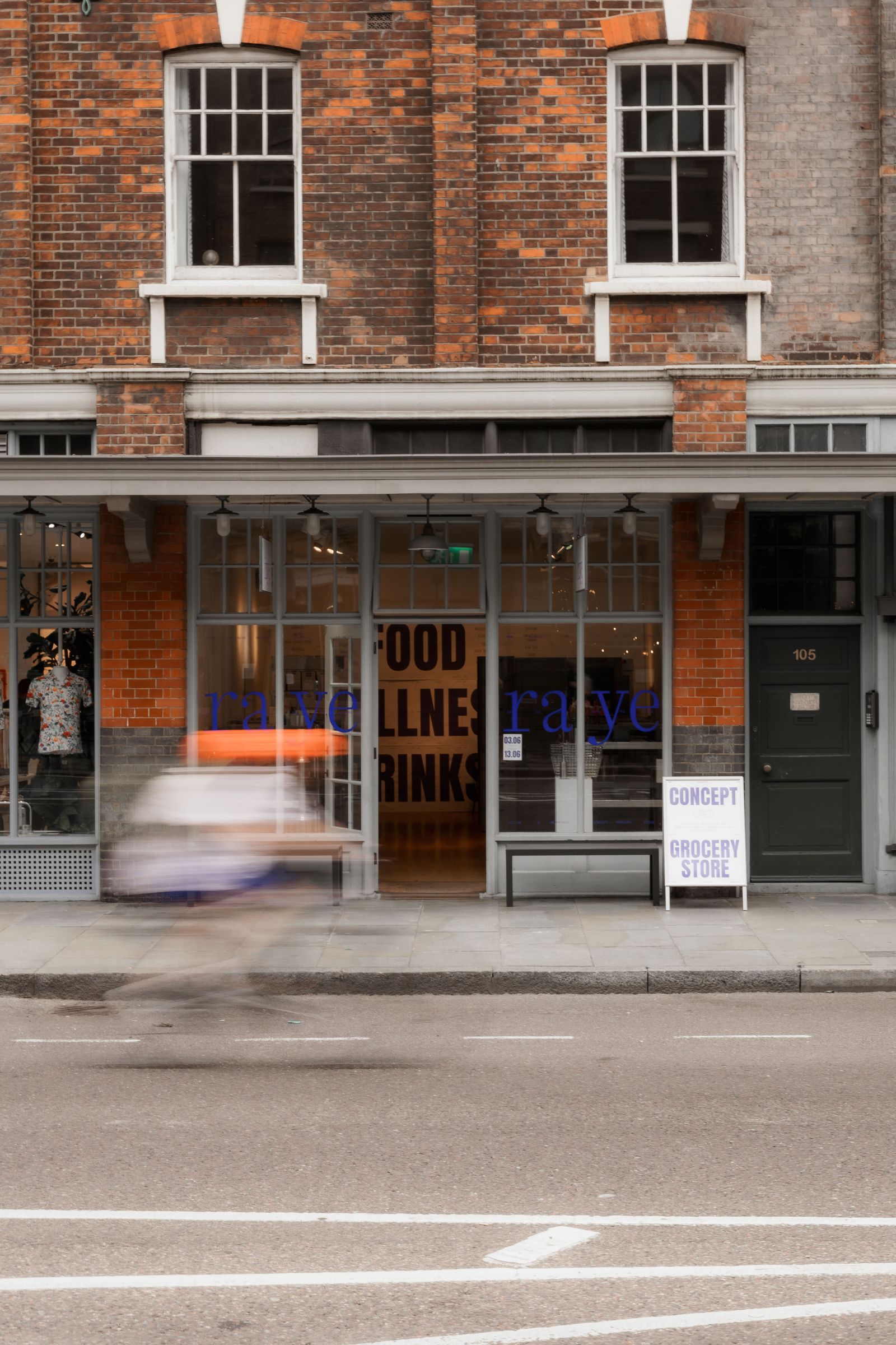 raye the store – discovery pop-up spaces