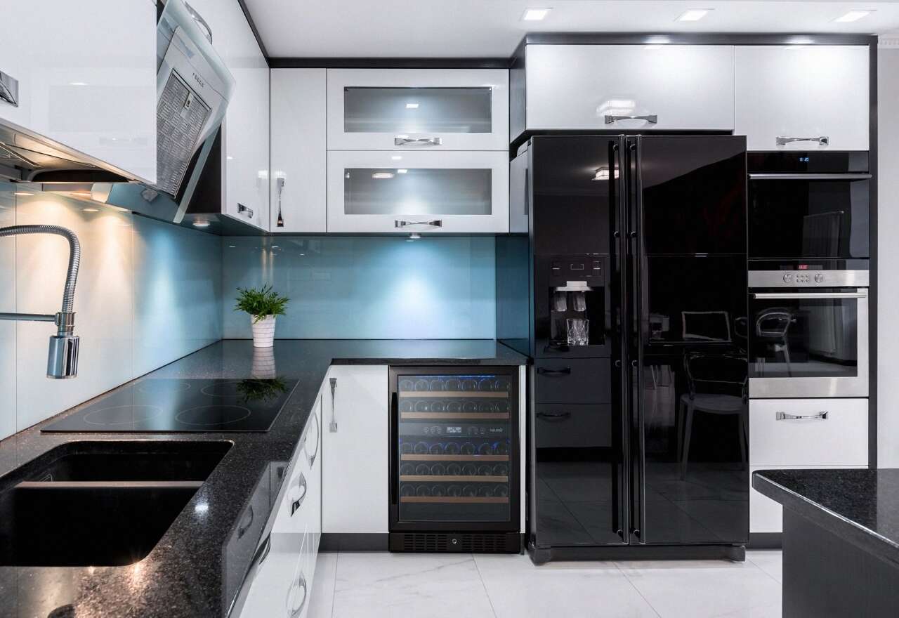 How to Renovate a Kitchen with Black Appliances – Comfy Kitchen