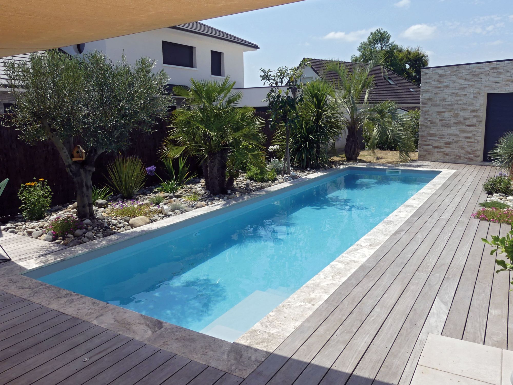 N°1 des piscines coques