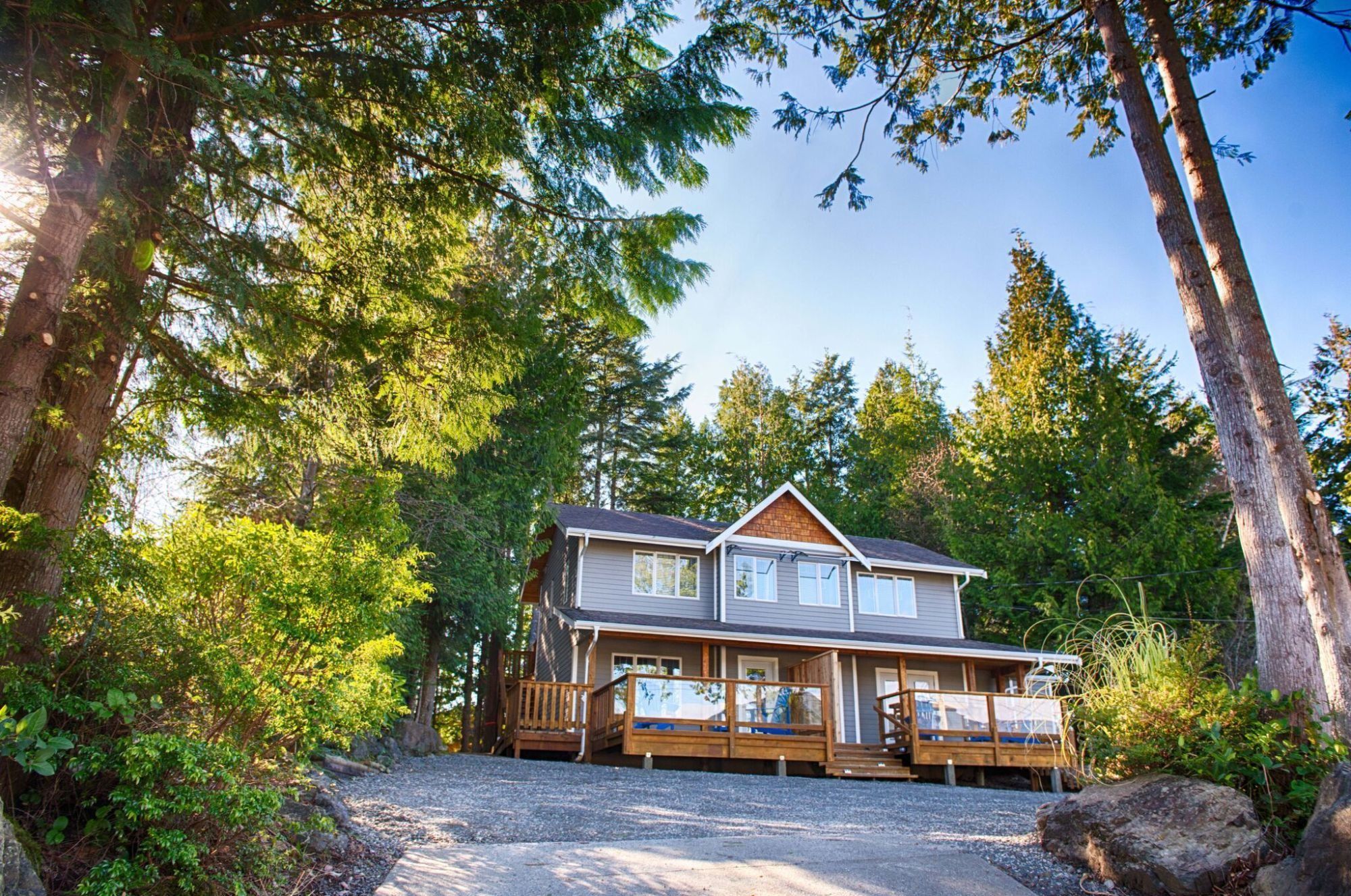 The Francis Inn - Award Winning Small Hotel in Ucluelet