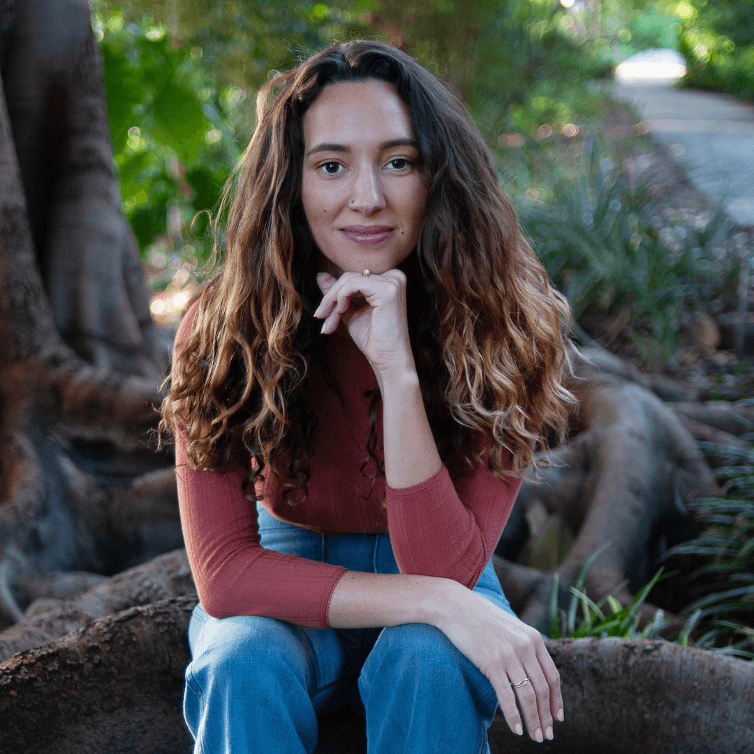 Amber Rae | Bestselling author & story doula