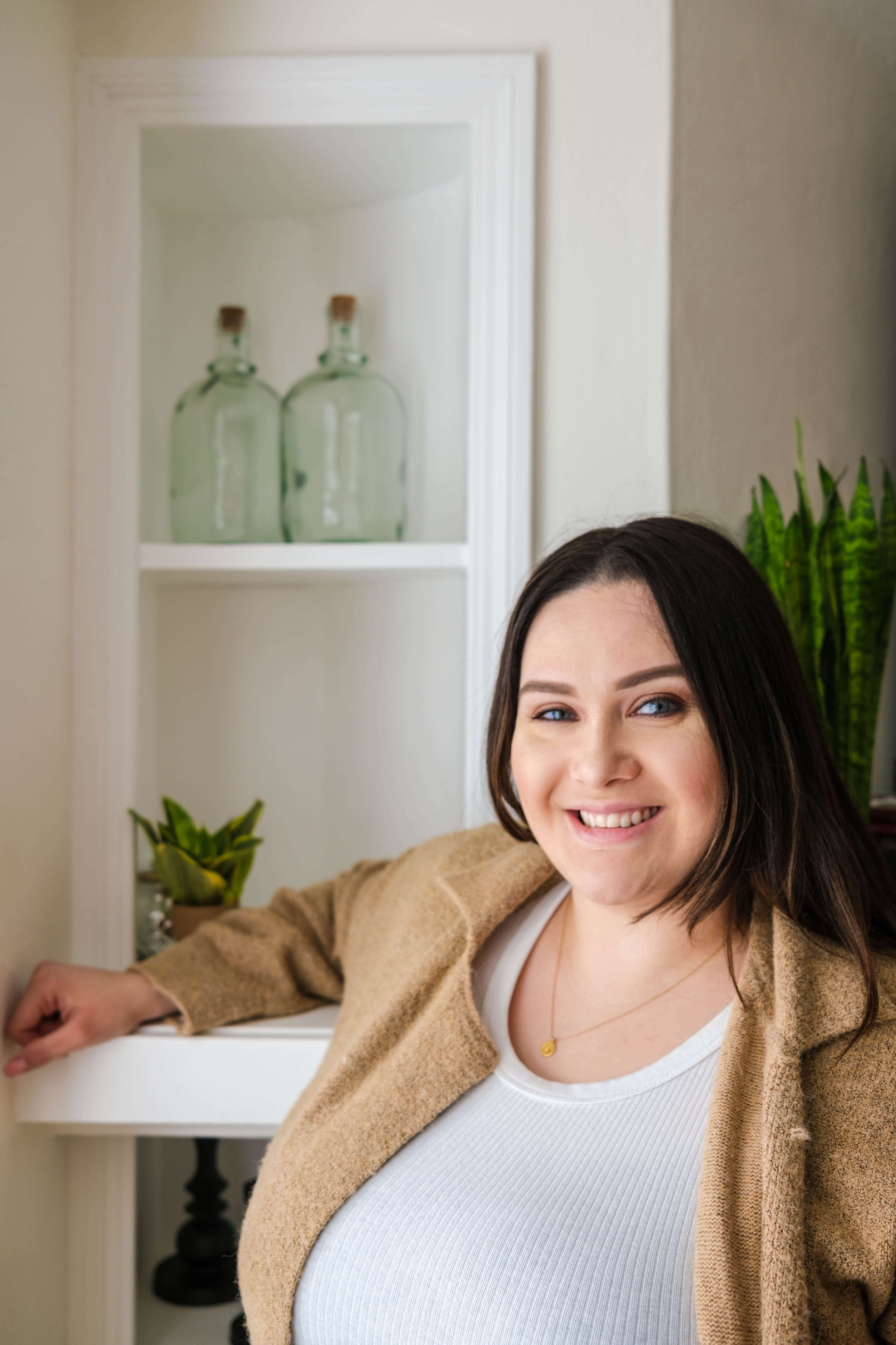 Bilingual Therapist in California | Telehealth Counseling | Claro Therapy