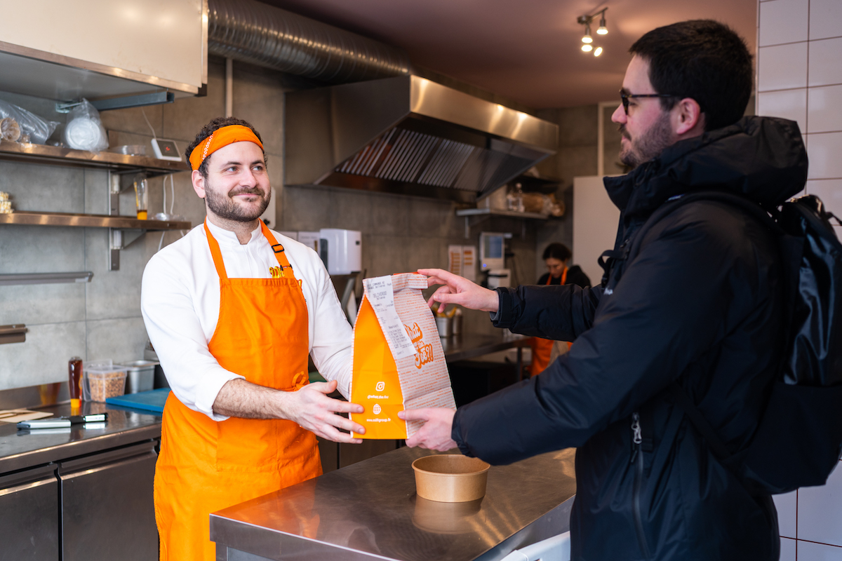 8 tips to keep your restaurant profitable