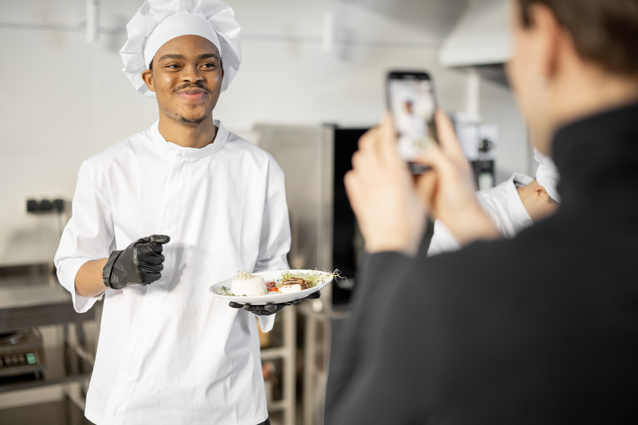 9 ideas to improve communication and marketing for your restaurant