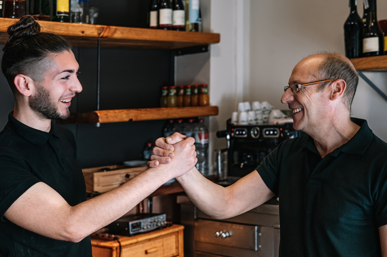 Overtime in the restaurant industry: the rules to know