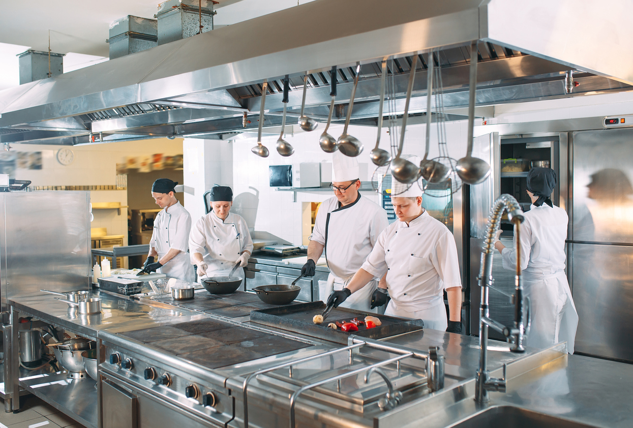 Contract catering: how do you manage your central kitchen?