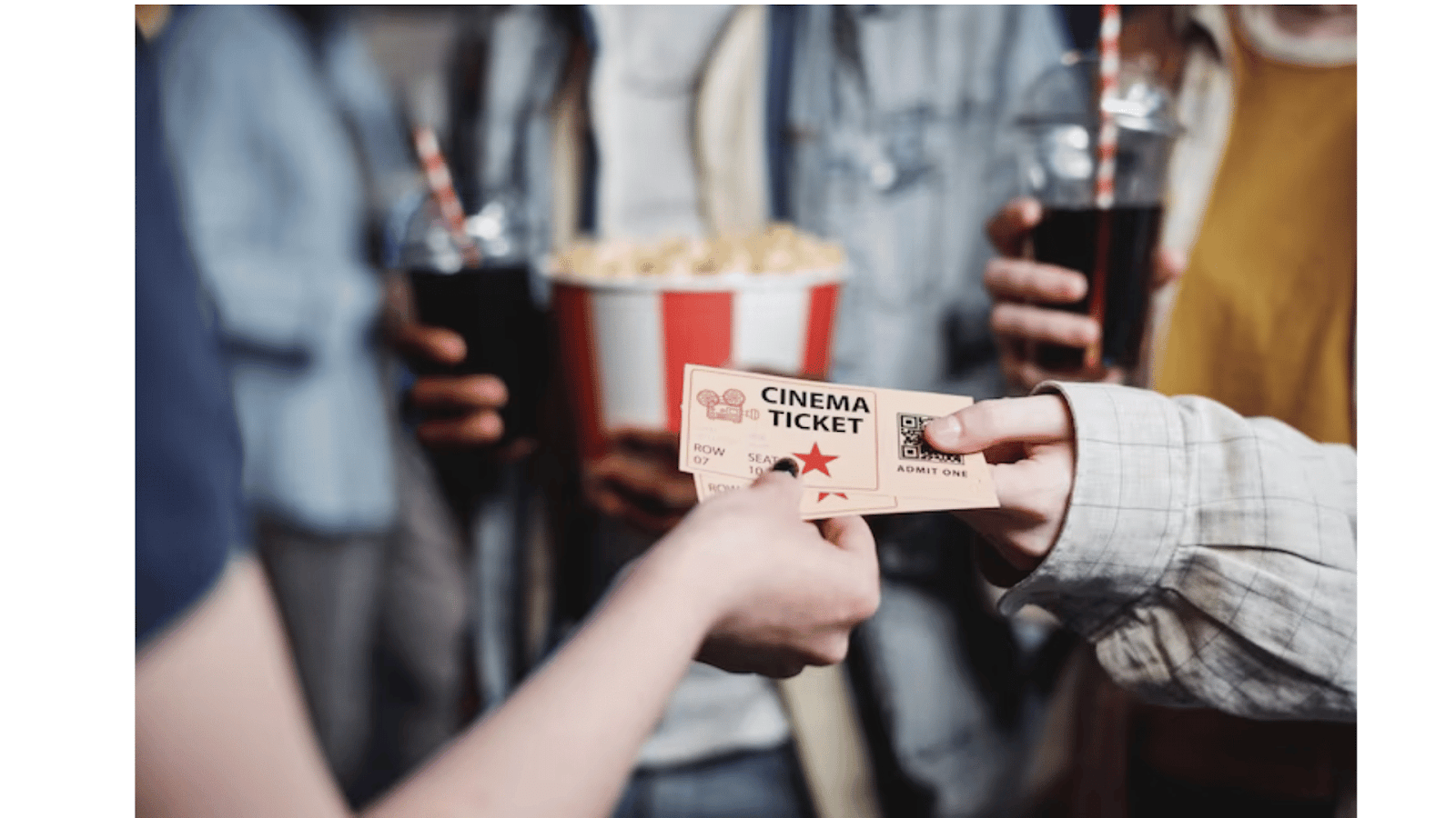 15 Team Building Prizes that Bring Joy to Your Employees - PlayTours