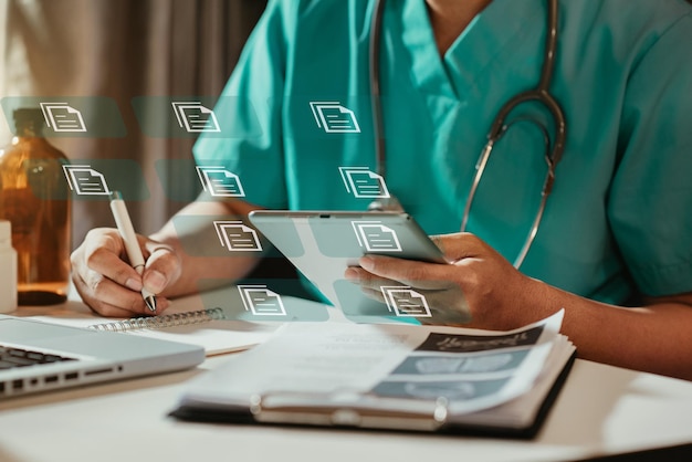Spydra Blog | What is EHR, and How Can Blockchain Be a Big Game Changer?