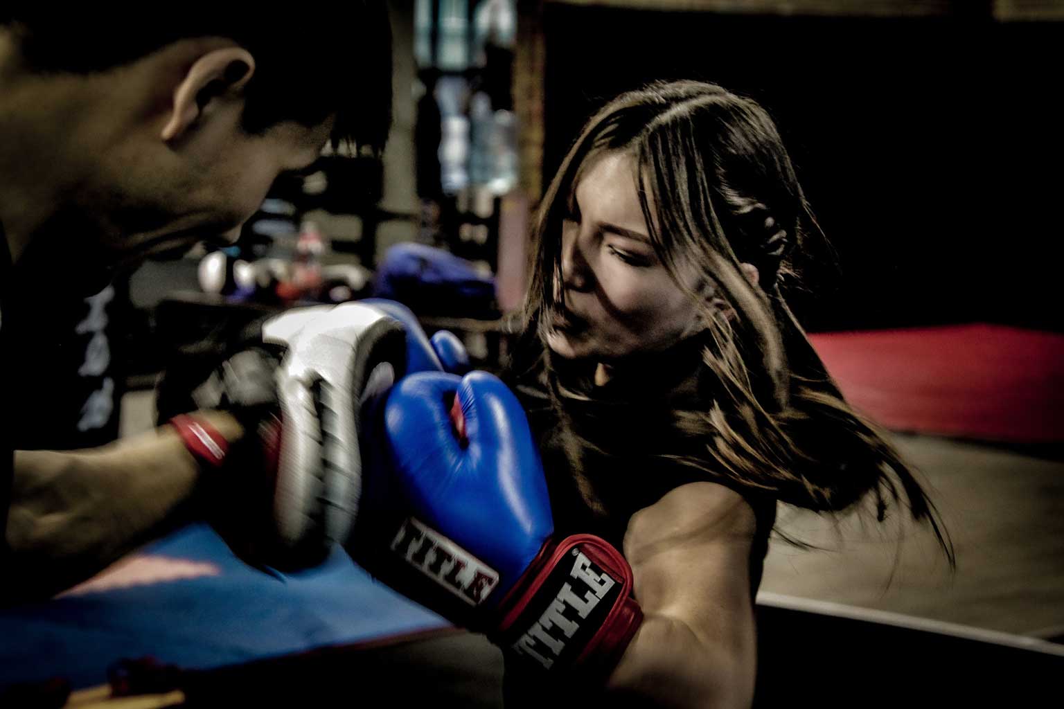 Is there difference between gloves for Muay Thai and gloves for boxing?