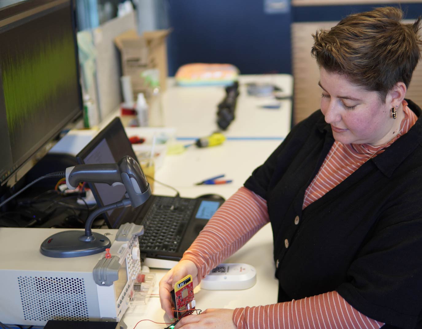 BinaryTech - The Technology Stack for sScalable Massive IoT