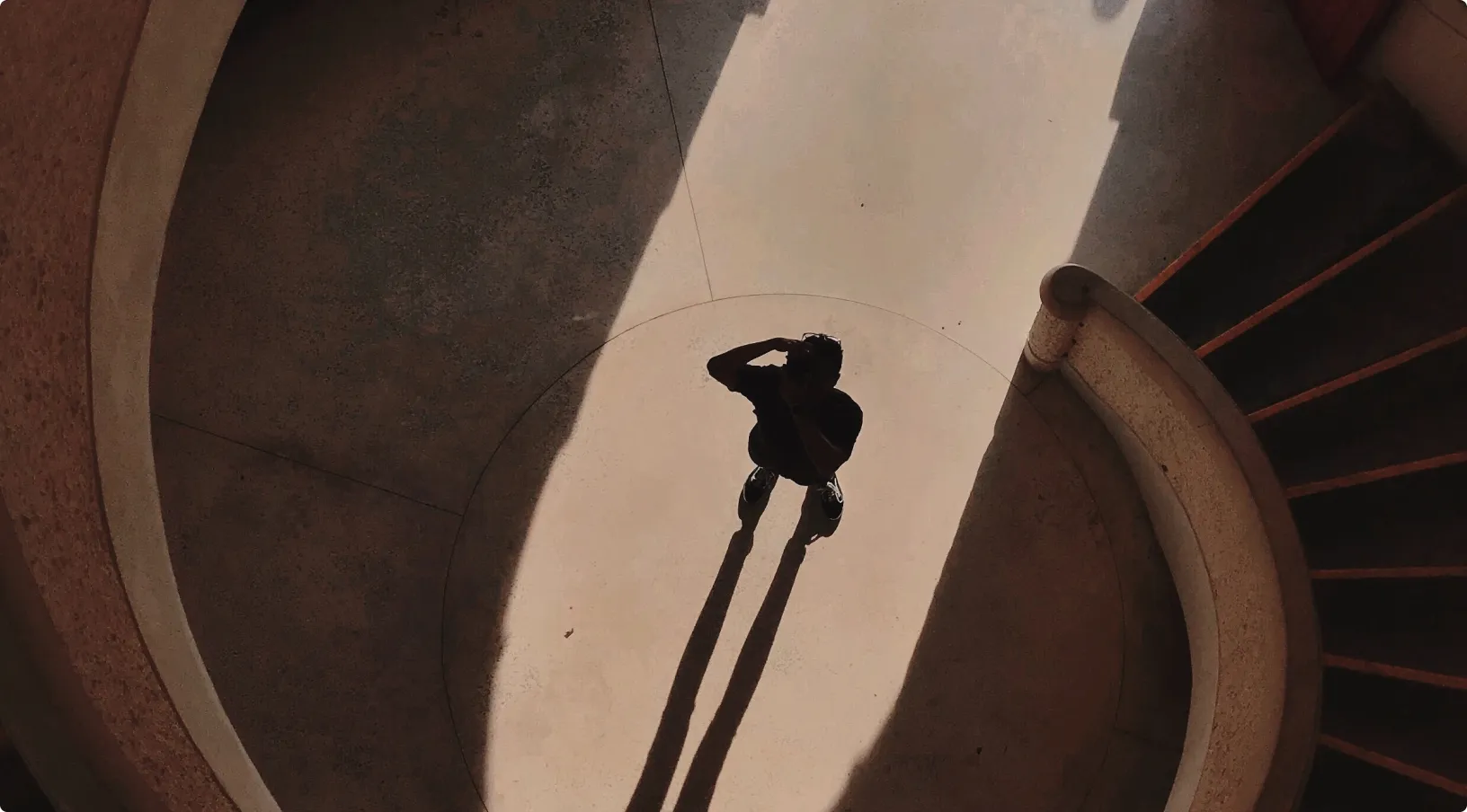 About Vault - Private Investment & Wealth Management in UAE