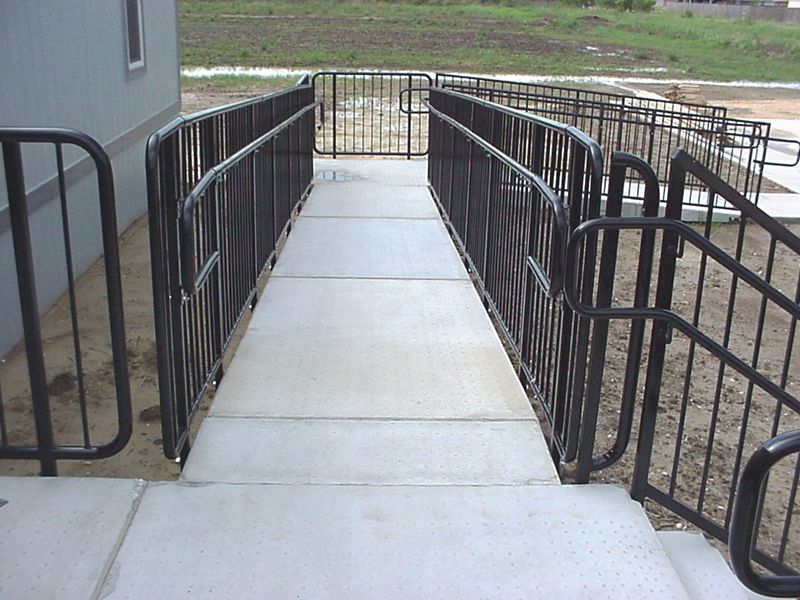 Precast Concrete Ramp Guardrails