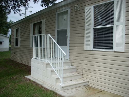 Precast Concrete Steps with Landing | Leesburg Concrete