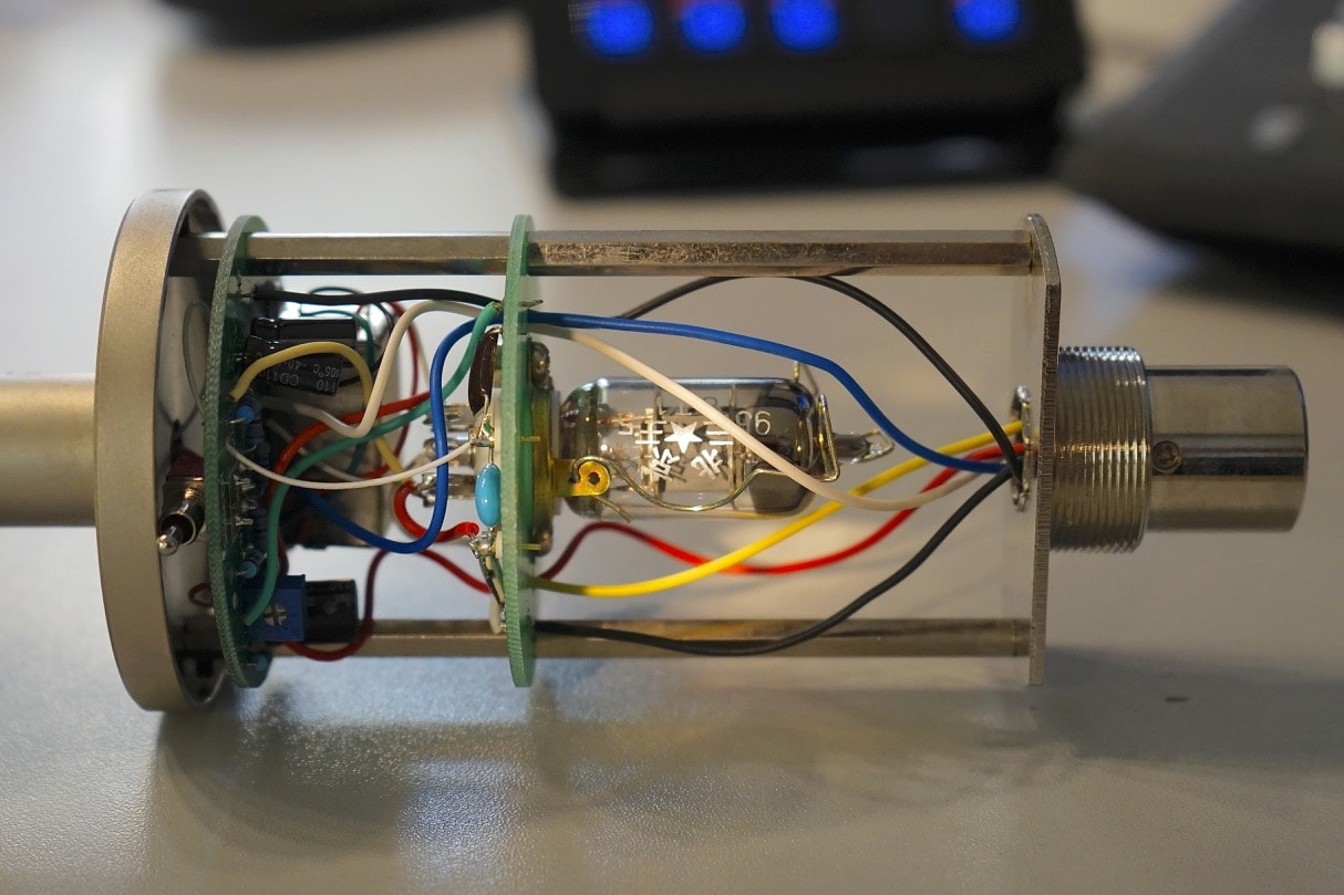 The electron tube in the recording studio