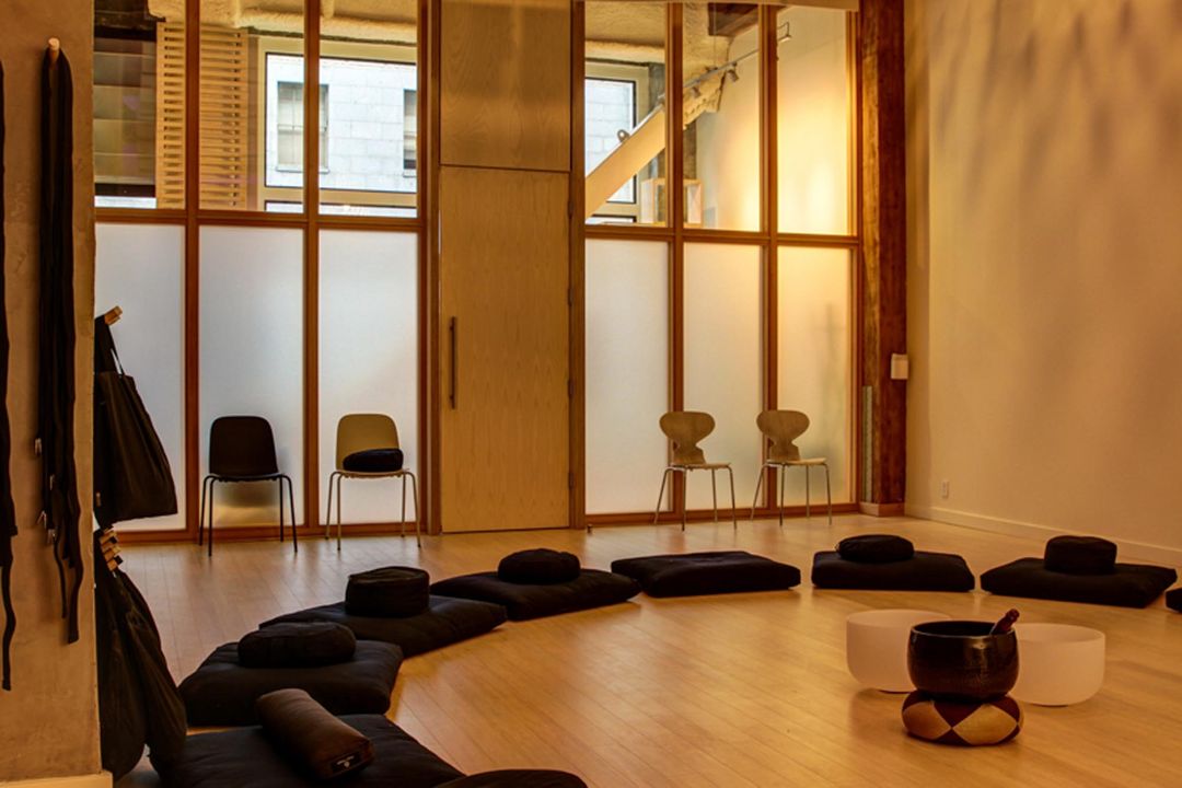 Location — Mind.Body.Hum