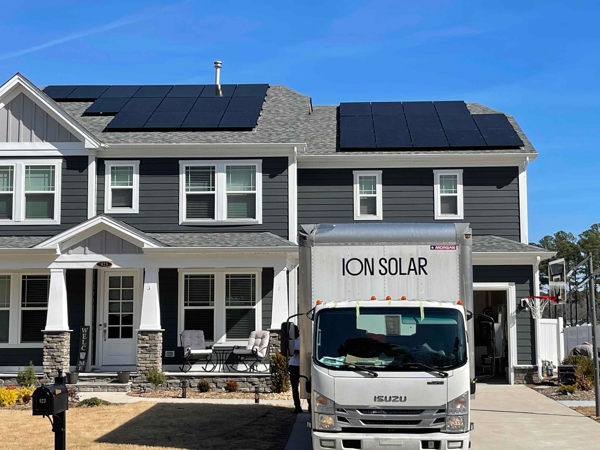 What to Look for When Selecting Your Solar Provider