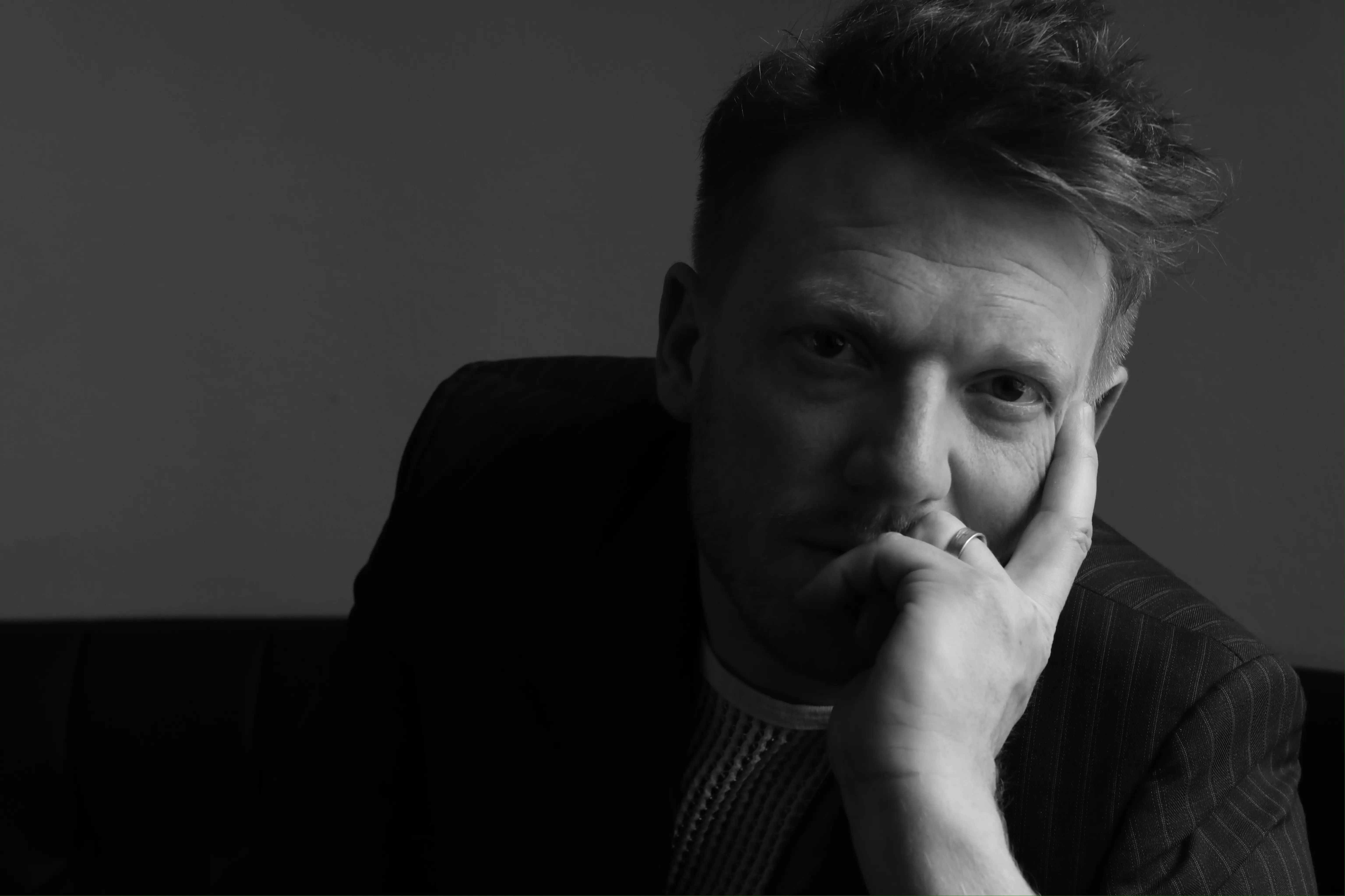 Daniel Schmutzhard - Baritone | Home