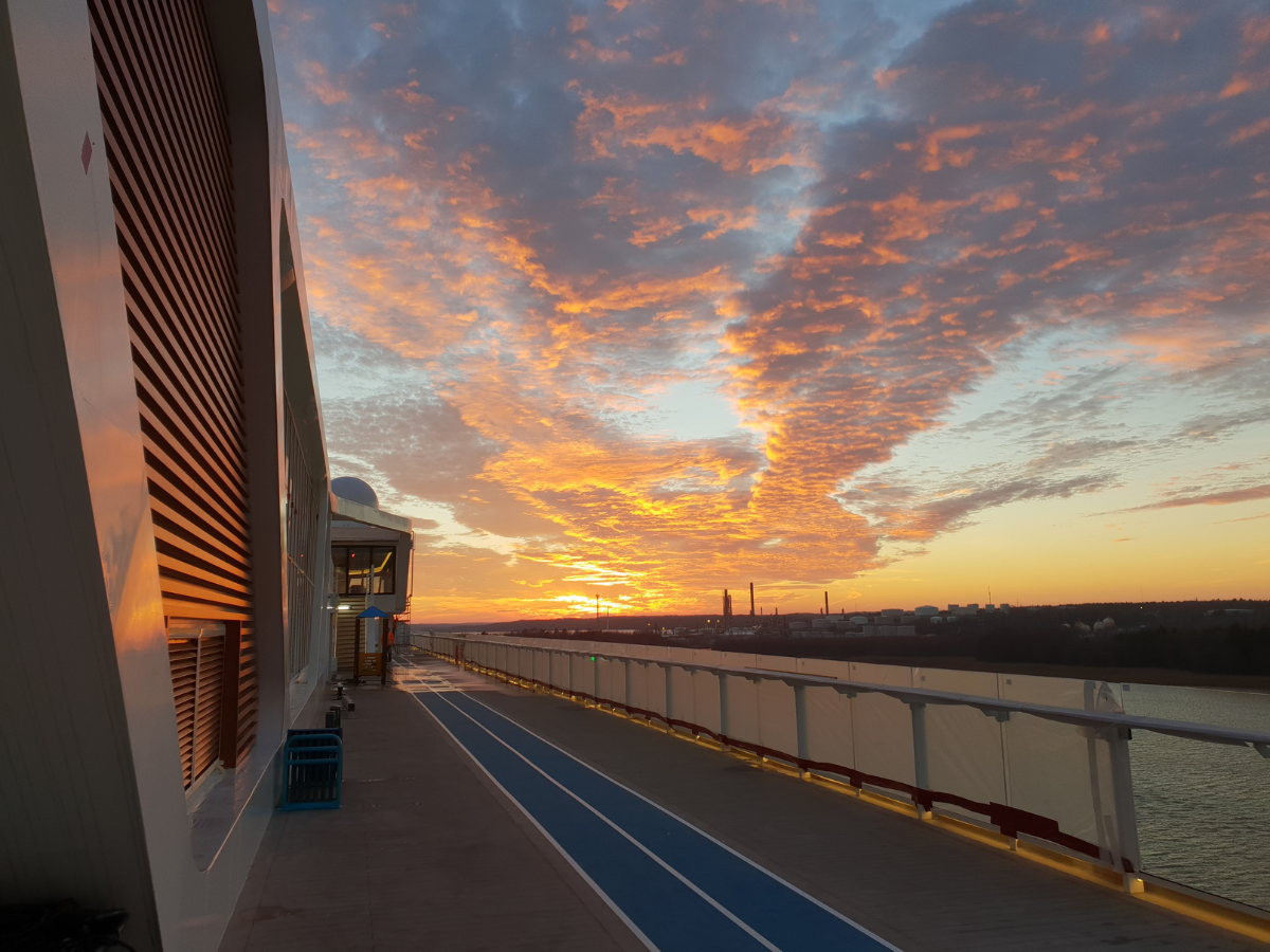 Building Outstanding Ships - Raven Solutions