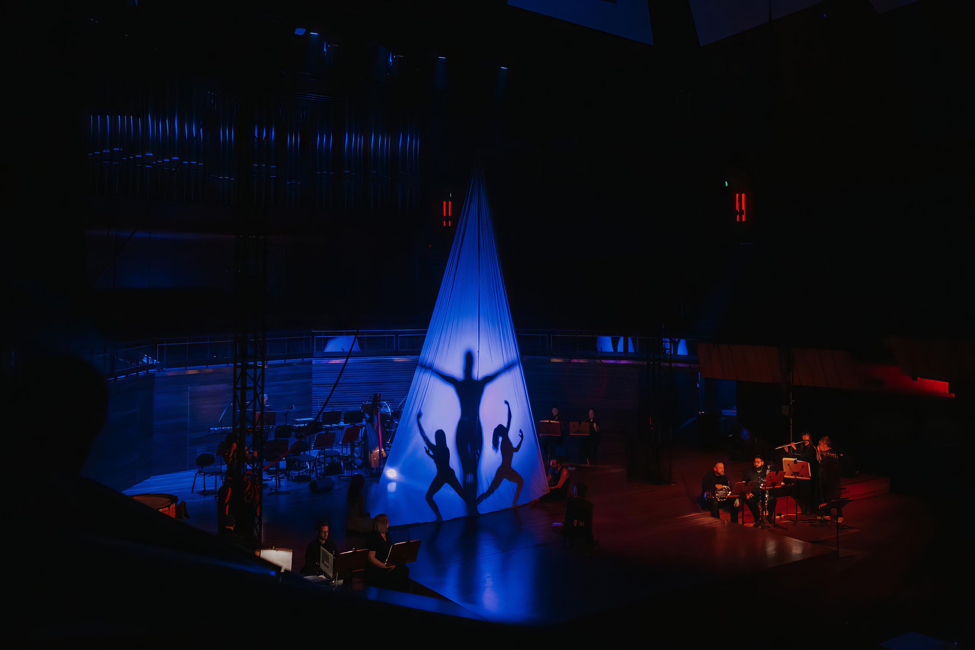 TRENZ Showcase - Uno Loco