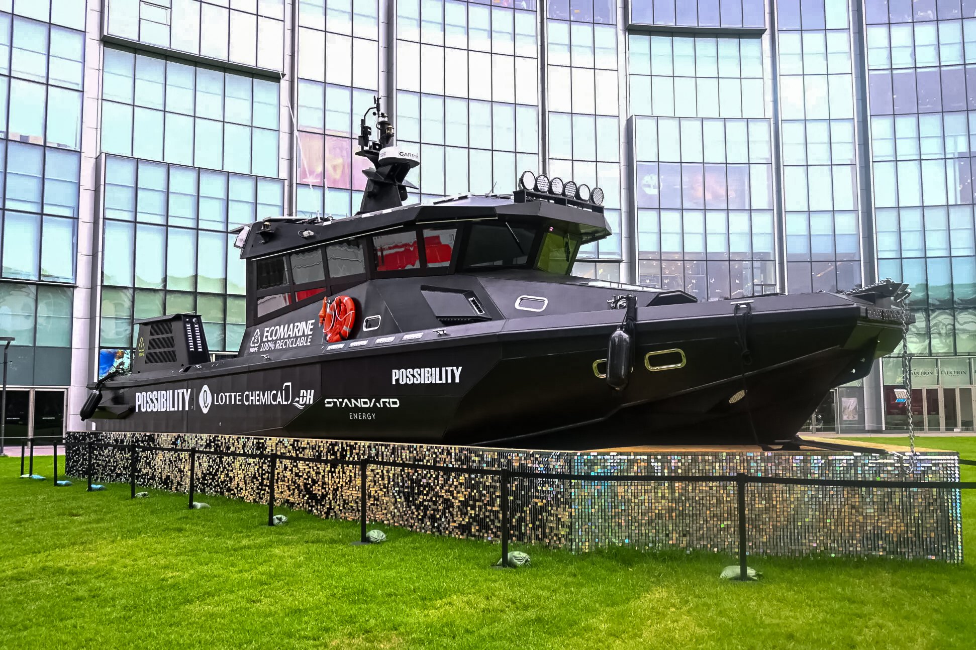 HDPE Boat | HLB ENG > Ship Products