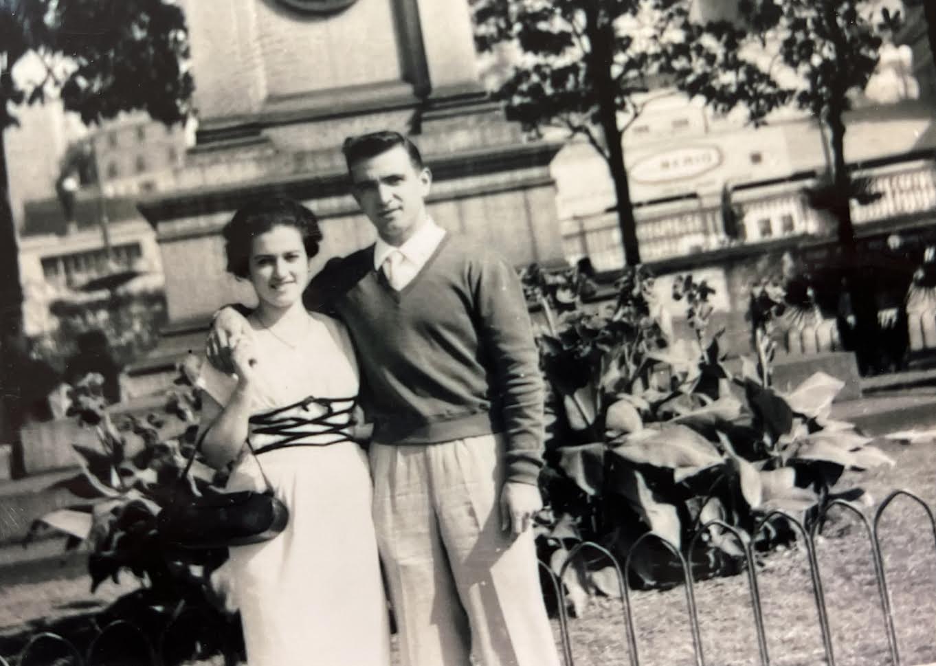 Angelo Caputo S Weekly Ad