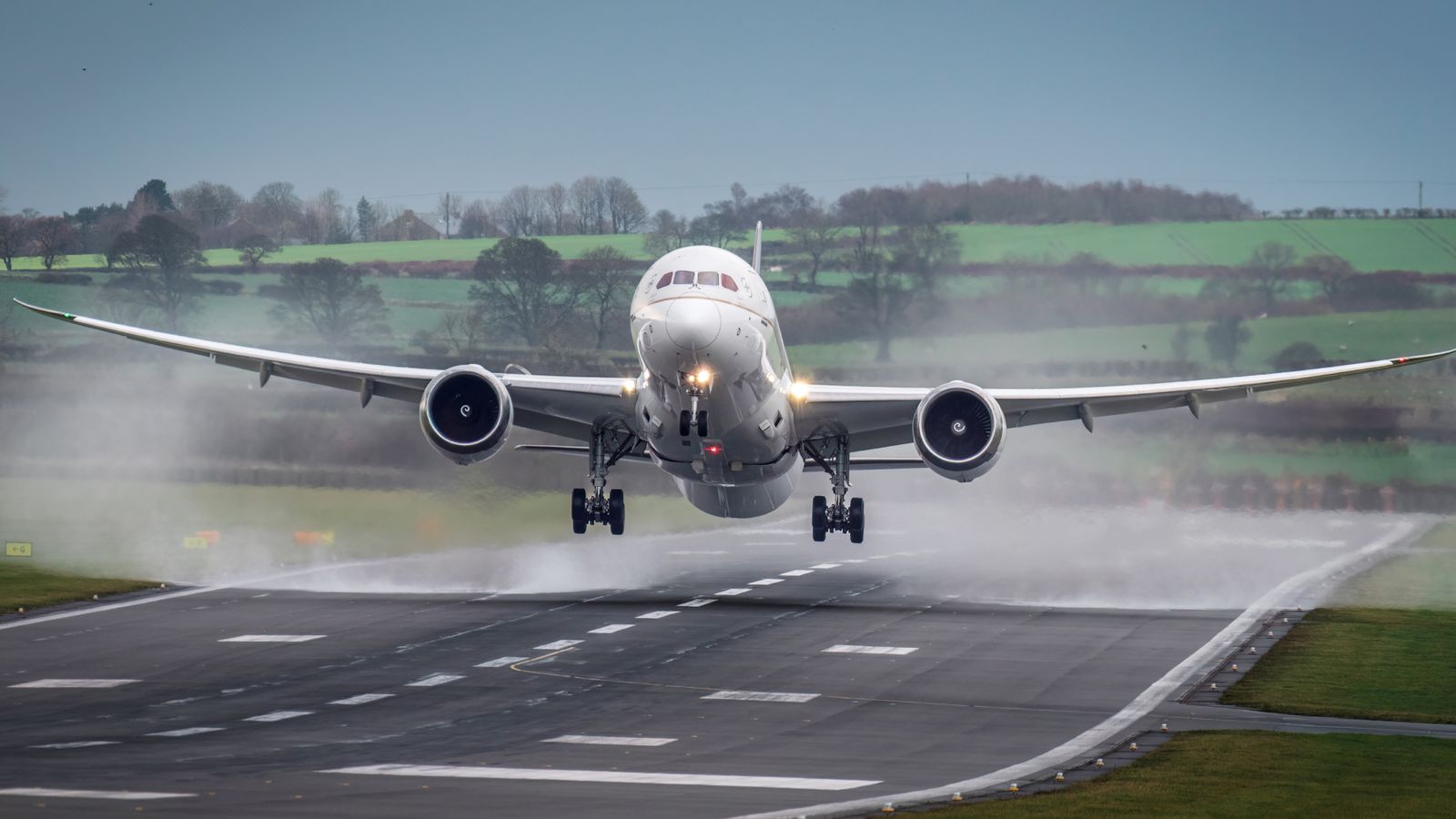 APUs | Innovation at Pratt & Whitney