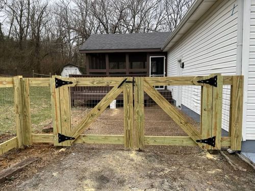 About Us | Stand Strong Fencing